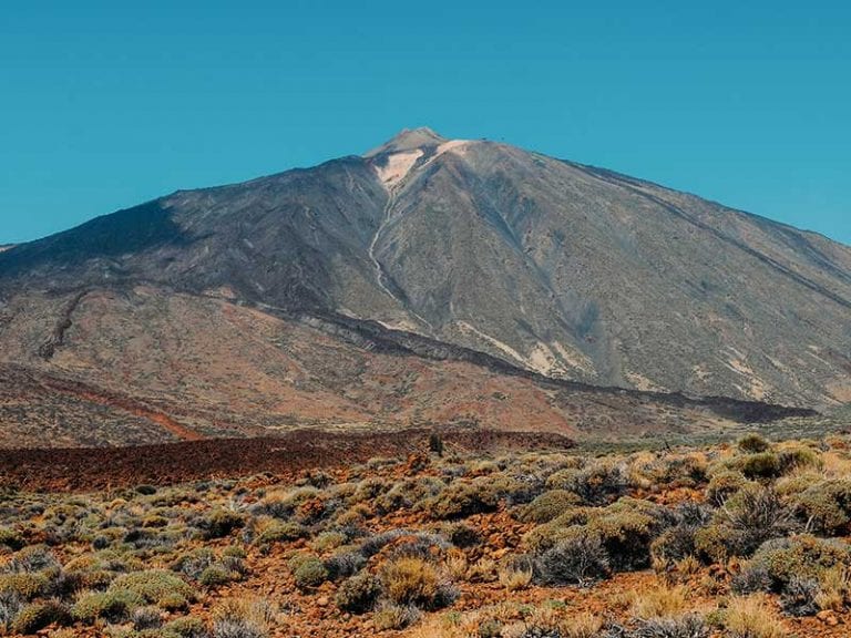 Parque Nacional del Teide: Cañadas, las faldas y los farallones de la ...